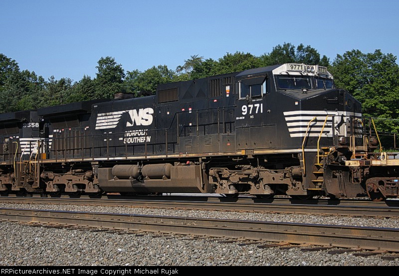NS 9771